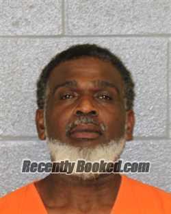Recent Booking / Mugshot for ERIC HUNTER in Mecklenburg County, North ...