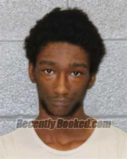 Recent Booking / Mugshot for EVERETT ANTONIO CONNOR in Mecklenburg ...