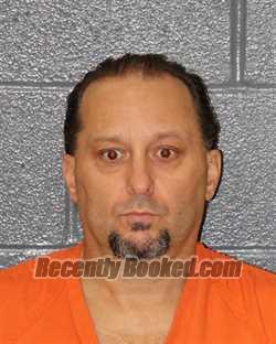 Recent Booking / Mugshot for BRIAN KEITH PAYNTER in Mecklenburg County ...