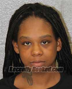 Recent Booking / Mugshot for SAMARA SMITH in Mecklenburg County, North ...