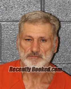 Recent Booking / Mugshot for THOMAS LEE ADAMS in Mecklenburg County ...