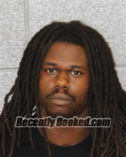 Recent Booking / Mugshot for JEREMIAH DASHAUN REED in Mecklenburg ...