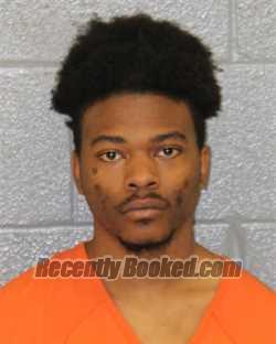 Recent Booking / Mugshot for DEVON KOURTNEY TOOLE in Mecklenburg County ...