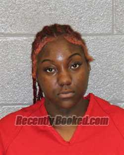 Recent Booking / Mugshot for KAMORA ARMSTRONG in Mecklenburg County ...