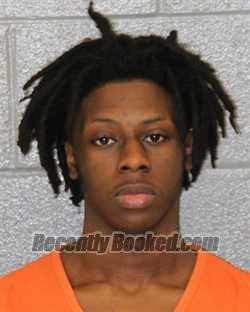 Recent Booking / Mugshot for MALIK KYLE STEPHENS in Mecklenburg County ...