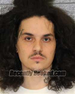 Recent Booking / Mugshot for AARON RAY JOE in Mecklenburg County, North ...