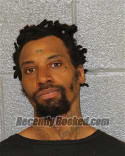 Recent Booking / Mugshot for BREION JULIUS COLLINS in Mecklenburg ...