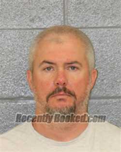 Recent Booking / Mugshot for EDWARD JACOB RAYNER in Mecklenburg County ...