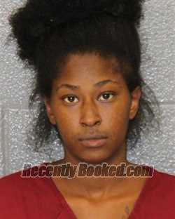 Recent Booking / Mugshot for JA'KAYLA SHADE GRIFFIN in Mecklenburg ...