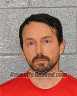 Recent Booking / Mugshot for TIMOTHY RYAN KELLY in Mecklenburg County ...