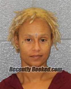 Recent Booking / Mugshot for RENETTA IVEY in Mecklenburg County, North ...