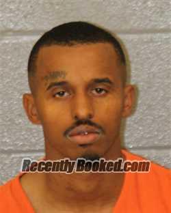 Recent Booking / Mugshot for DONTE LAMONT LOFTON in Mecklenburg County ...