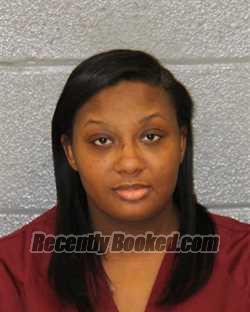 Recent Booking / Mugshot for JOHNESHA MONEY HAILES in Mecklenburg ...