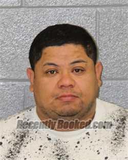 Recent Booking / Mugshot for ROGER CASERES MATUTE in Mecklenburg County ...