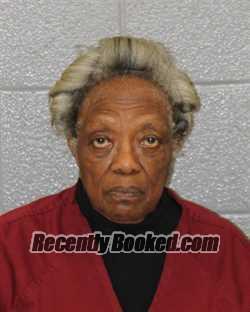 Recent Booking / Mugshot for ROSA LEE KEARNS in Mecklenburg County ...