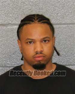 Recent Booking / Mugshot for DONNELL ANTIONE MARTIN in Mecklenburg ...