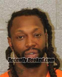 Recent Booking / Mugshot for KEON MALIK HUNTER in Mecklenburg County ...