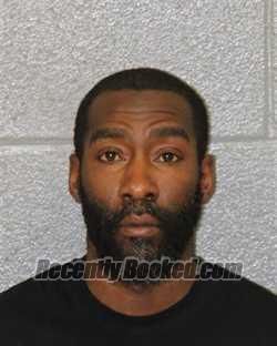 Recent Booking / Mugshot for JIMMY LAMONT NANCE in Mecklenburg County ...