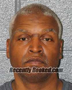 Recent Booking / Mugshot for BRIAN ALONZO JONES in Mecklenburg County ...