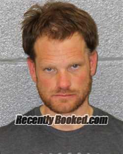 Recent Booking / Mugshot for MATTHEW BROOKS MASTEN in Mecklenburg ...