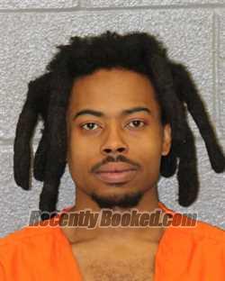 Recent Booking / Mugshot for DAMONTRE RAQUAN HARRIS in Mecklenburg ...