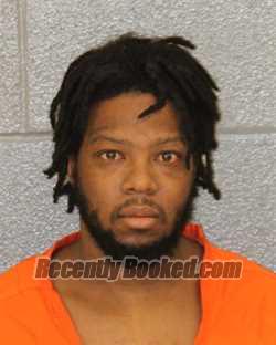 Recent Booking / Mugshot for MICHAEL RAYSION DUGGER in Mecklenburg ...