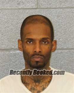 Recent Booking / Mugshot for JEREMY EDWARDS in Mecklenburg County ...