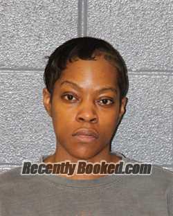 Recent Booking / Mugshot for JASMINE LAVERNE BROWN in Mecklenburg ...