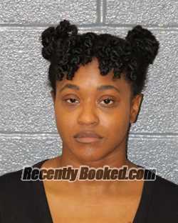 Recent Booking / Mugshot for AMBER CALDWELL in Mecklenburg County ...