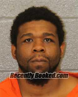 Recent Booking / Mugshot for ANGEL DEONTE MCINTOSH in Mecklenburg ...