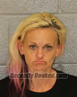 Recent Booking / Mugshot for KORI JAYNELL WILSON in Mecklenburg County ...
