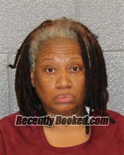 Recent Booking / Mugshot for SHANTALE PIERRE CHERY in Mecklenburg ...