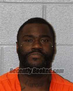 Recent Booking / Mugshot for COREY SANDERS in Mecklenburg County, North ...