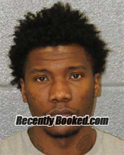 Recent Booking / Mugshot for DERRICK MARTINIQUE LONG in Mecklenburg ...