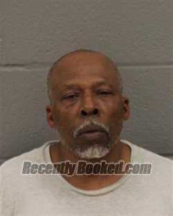 Recent Booking / Mugshot for GREGORY DARNELL SMITH in Mecklenburg County, North Carolina