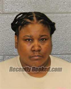Recent Booking / Mugshot for MICHELLE LATISHA FULCHER in Mecklenburg ...