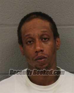 Recent Booking / Mugshot for RONALD LYNN BYRD in Mecklenburg County ...