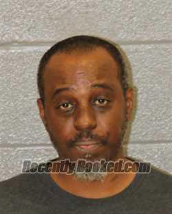 Recent Booking / Mugshot for RUNAKO CHOKEREED AARON in Mecklenburg ...