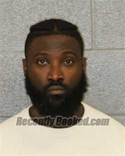 Recent Booking / Mugshot for JONAH GILLETTE HARPER in Mecklenburg ...