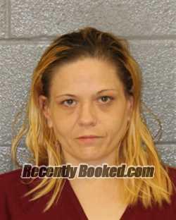 Recent Booking / Mugshot for AMBER NICOLE KERLEY in Mecklenburg County ...