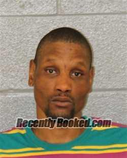 Recent Booking / Mugshot for DARREN XAVIER IVEY in Mecklenburg County ...