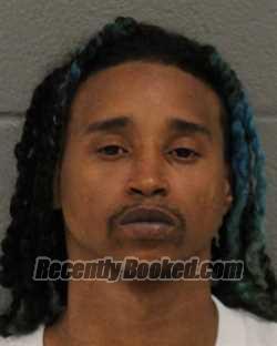 Recent Booking / Mugshot for RODERICK EDWARD PONDS in Mecklenburg ...