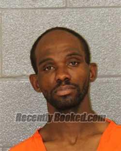 Recent Booking / Mugshot for ZACHARY KNIGHT in Mecklenburg County ...