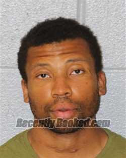 Recent Booking / Mugshot for DANIEL CARTER in Mecklenburg County, North ...