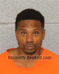 Recent Booking / Mugshot for ANTONIO TERRELL MYERS in Mecklenburg ...