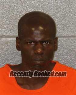 Recent Booking / Mugshot for TYRONE RODRIGUEZ MONTGOMERY in Mecklenburg ...