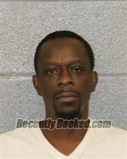 Recent Booking / Mugshot for DARYL JAMES ALEXANDER in Mecklenburg ...