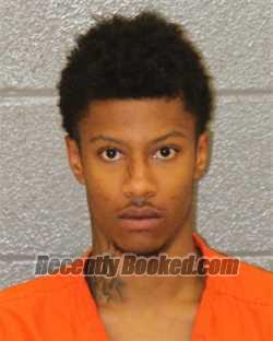 Recent Booking / Mugshot for MARION MCKNIGHT in Mecklenburg County ...