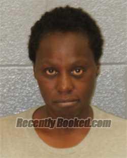 Recent Booking / Mugshot for KENICE LASHAWN TUCKER in Mecklenburg ...