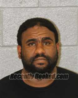 Recent Booking / Mugshot for DEANGELO LAVELL PHILLIPS in Mecklenburg ...